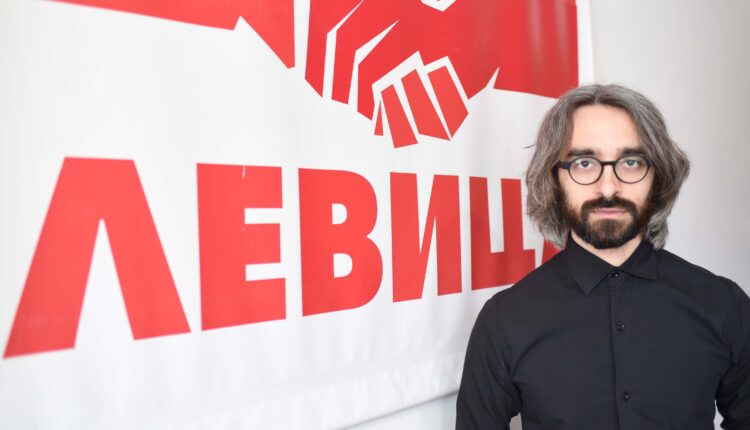 Апасиев: Подавам рака на ВМРО-ДПМНЕ да не ги внесеме Бугарите во Устав ...